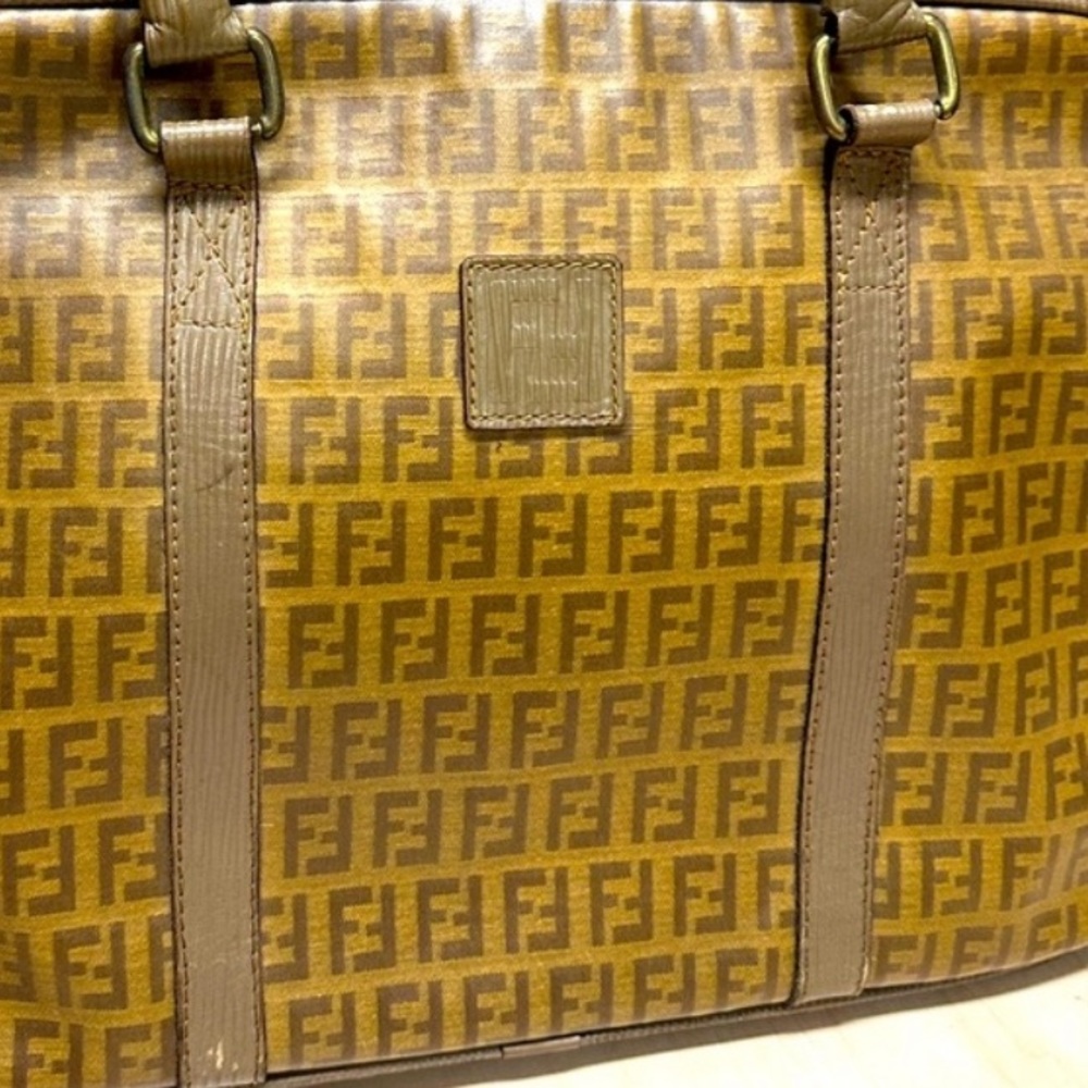 Wow Poshmark - Authentic Fendi Vintage Bag - Gem